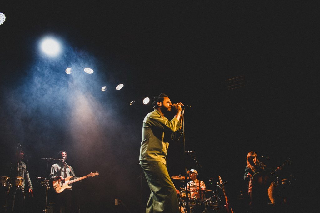 GIG REVIEW | LEON BRIDGES @ BARROWLAND BALLROOM - Discovery Music Scotland